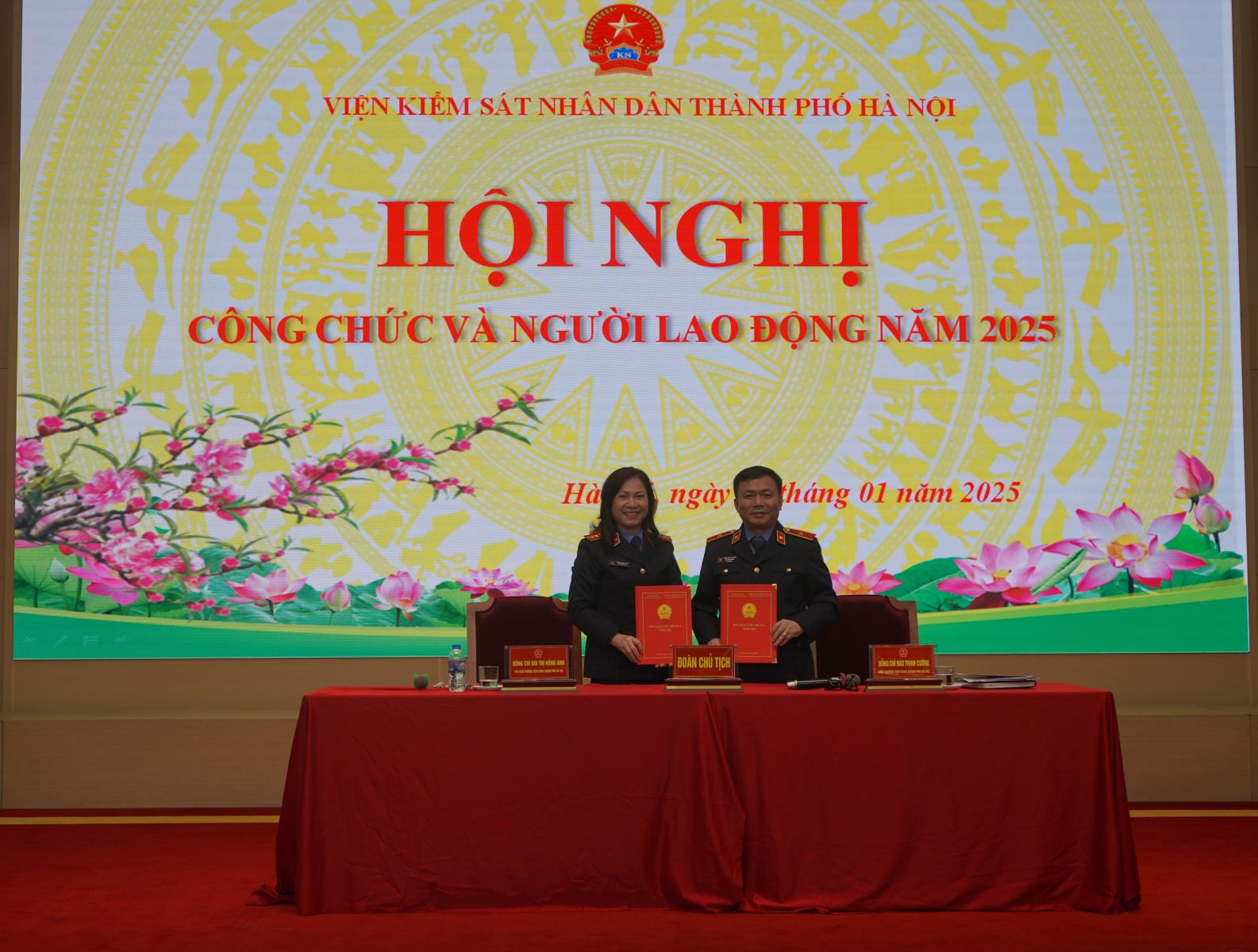 Viện KSND thành phố Hà Nội tổ chức Hội nghị công chức, người lao động ...