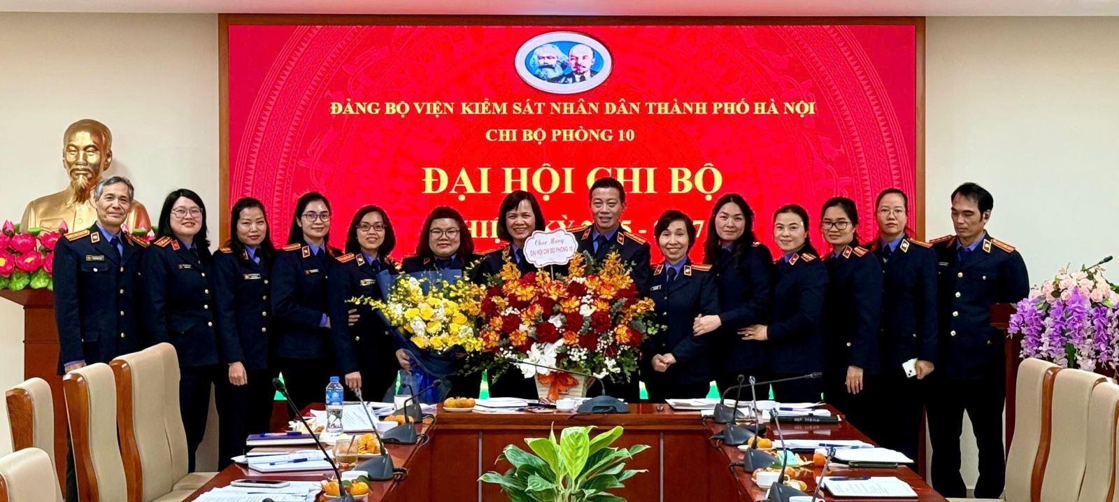 Chi bộ Phòng 10 Viện KSND thành phố Hà Nội tổ chức thành công Đại hội Chi bộ nhiệm kỳ 2025 - 2027